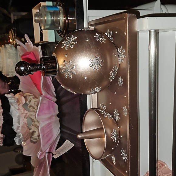 Caro Home | Bath | Caro Home 3 Pc Bath Bedroom Set | Poshmark